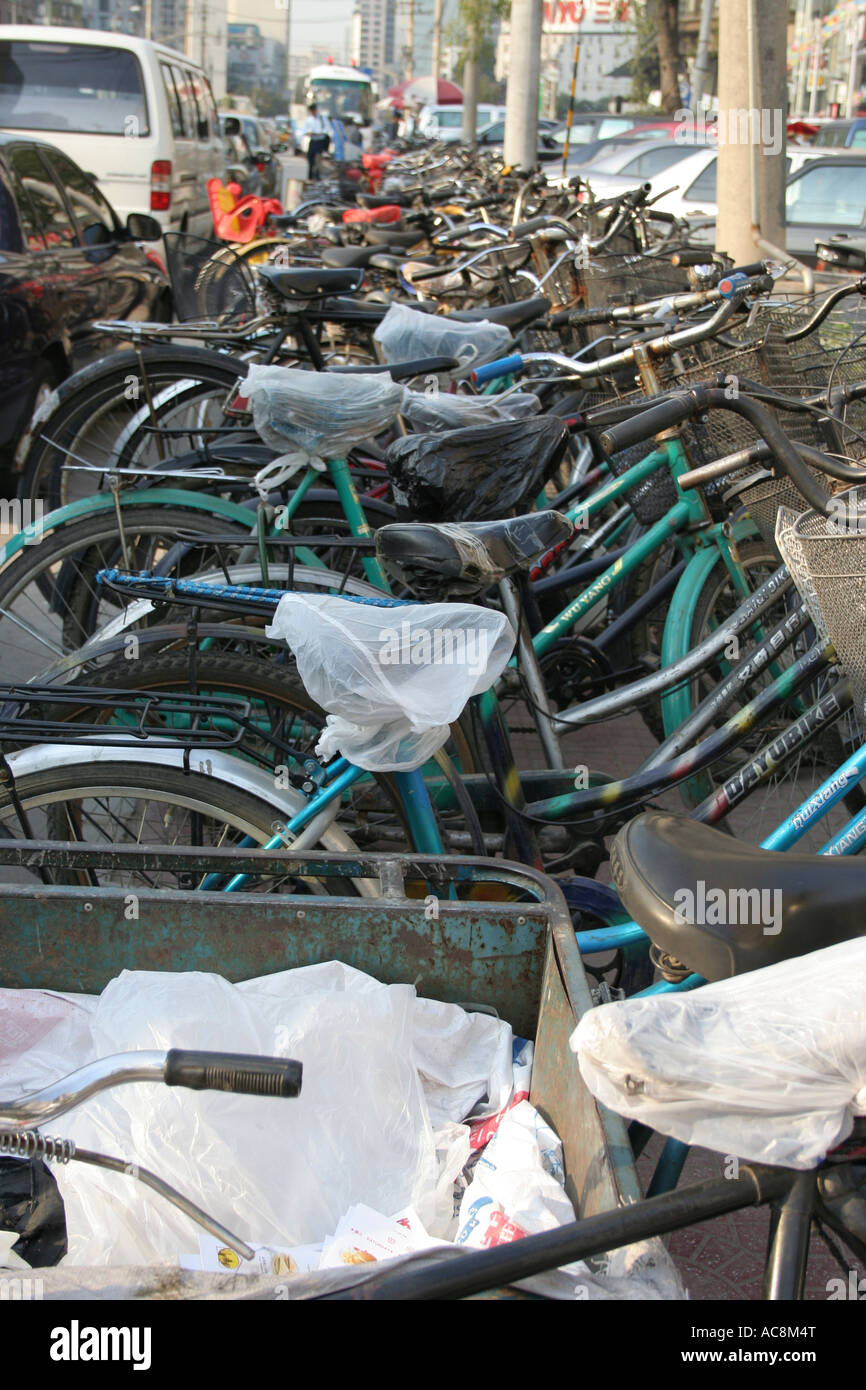Bicycles in Beijing, China Stock Photo - Alamy
