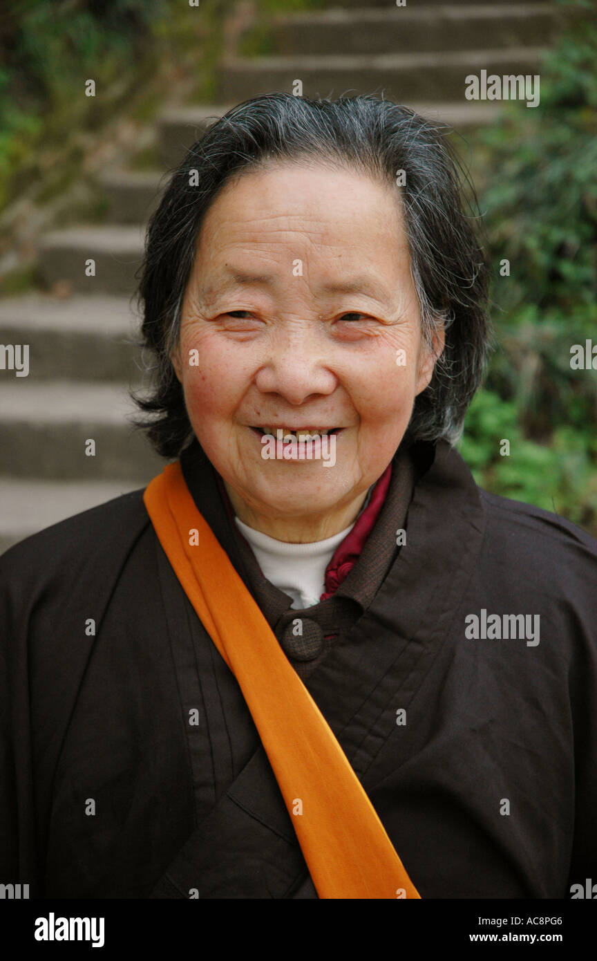monk nun, Changsa, Hunan, People's Republic Of China Stock Photo - Alamy
