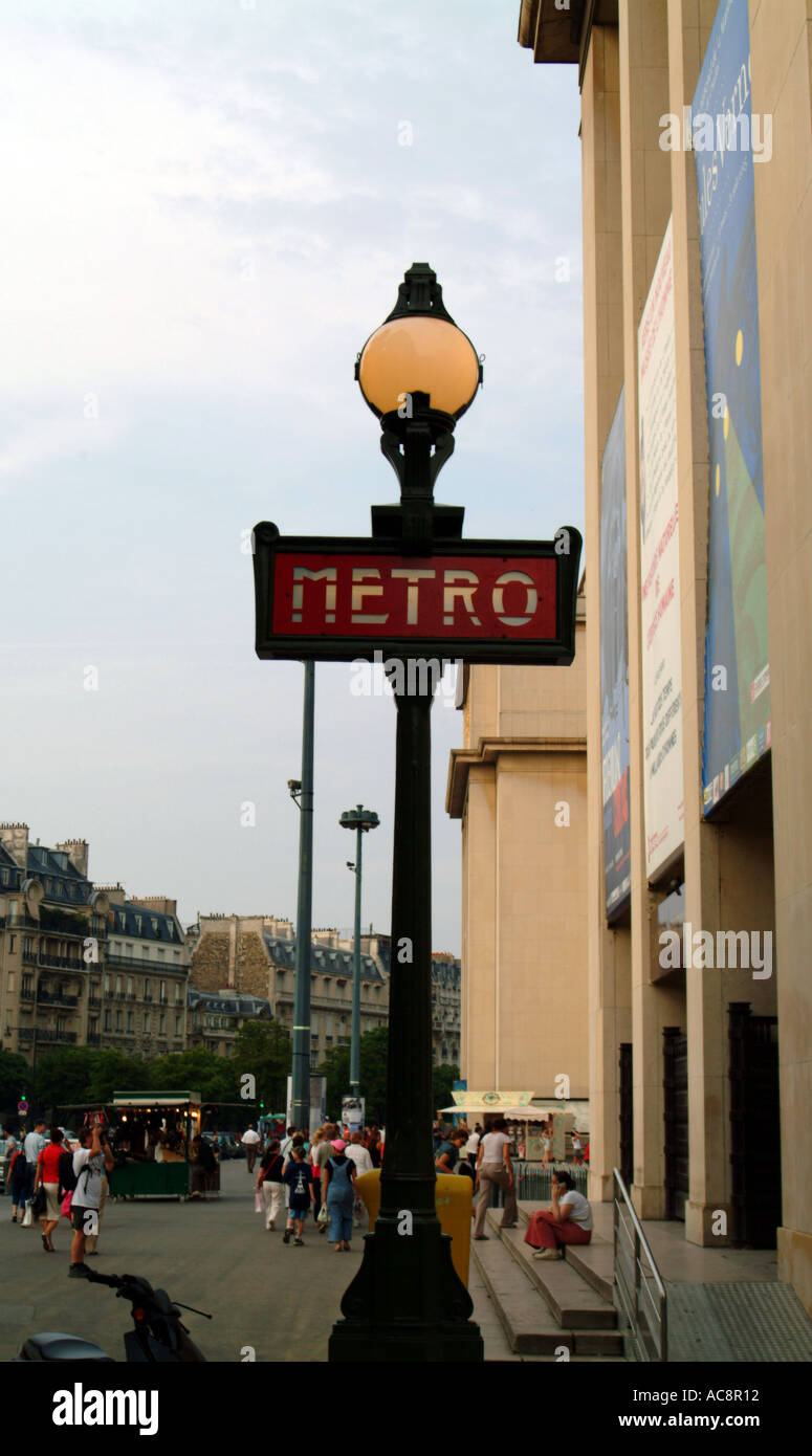 french metro sign rue arrondissement underground commute travel Stock ...