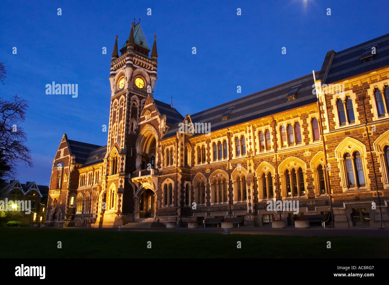 Otago university buildings hi-res stock photography and images - Alamy
