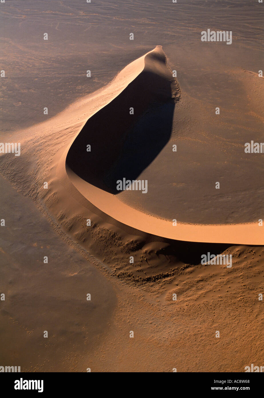 Graphic art of the sand Aerial photograph of the Namib Desert Stock ...