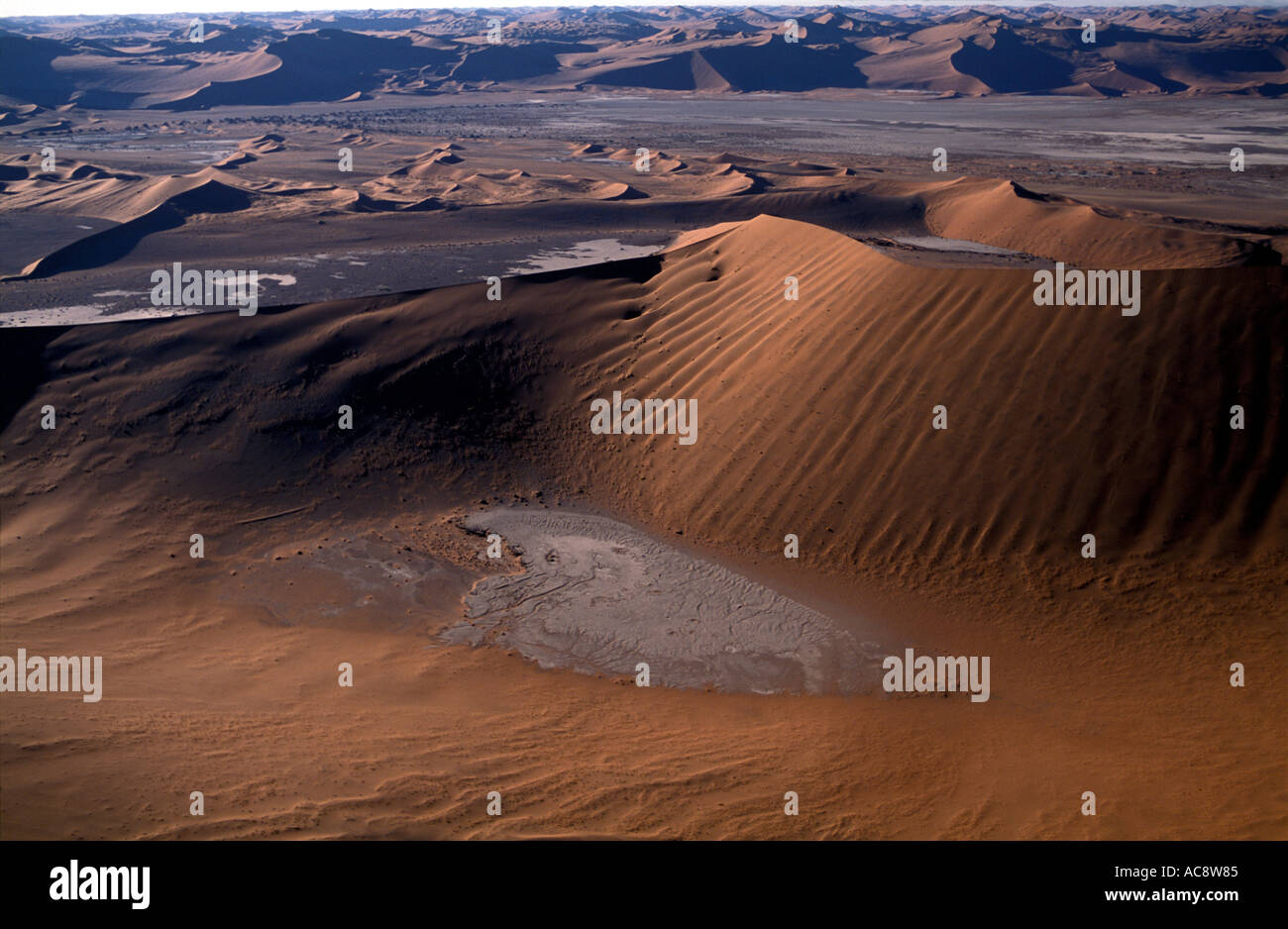 Infinite vastness of the Namib Desert viewed from plane Stock Photo - Alamy