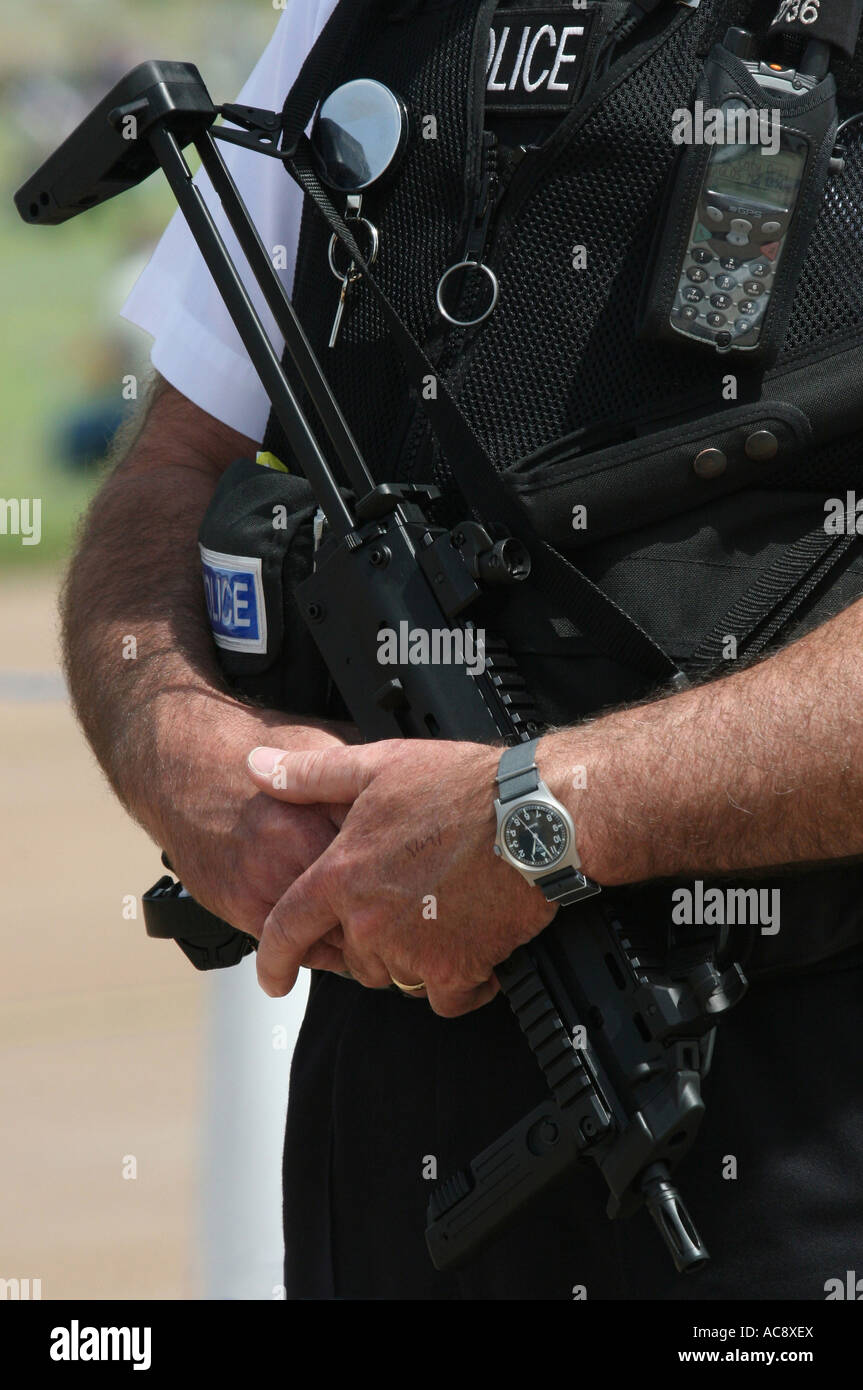 Armed police units hi-res stock photography and images - Alamy