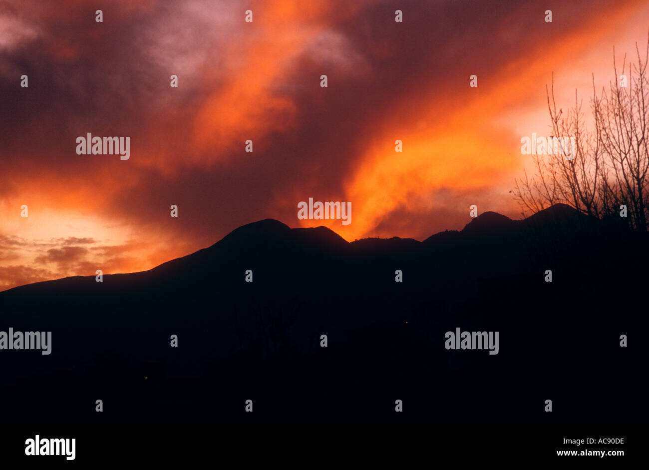 Sunset Himalayas Kathmandu Nepal Stock Photo - Alamy