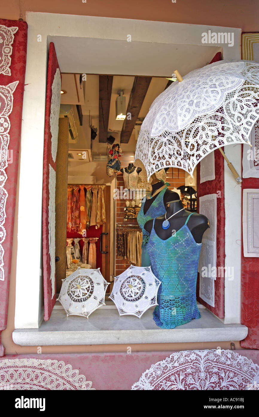 Burano lace hi-res stock photography and images - Alamy