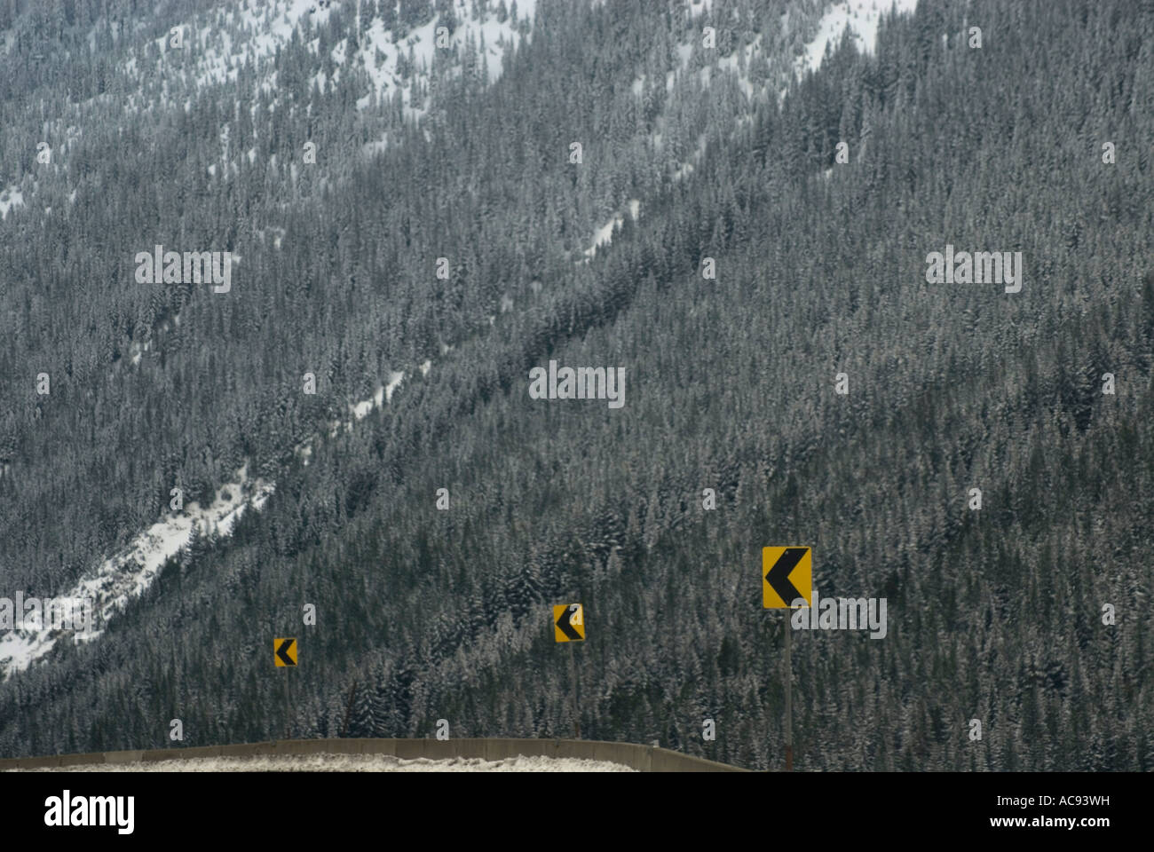 3 point signs hi-res stock photography and images - Alamy