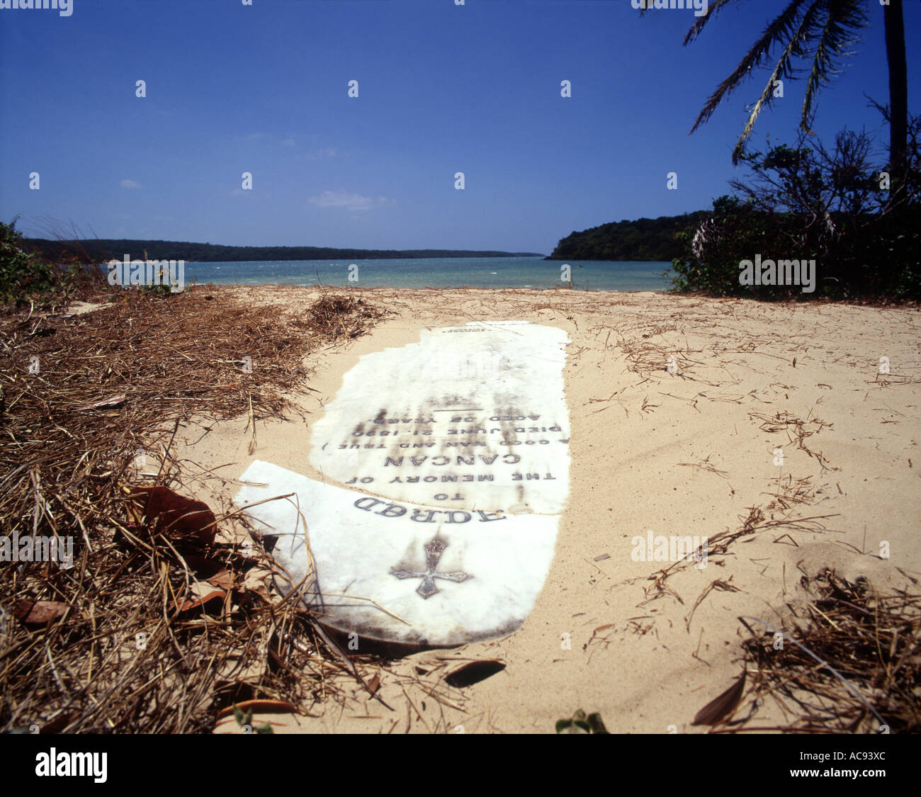 Gravestone on the beach, Australia Stock Photo - Alamy