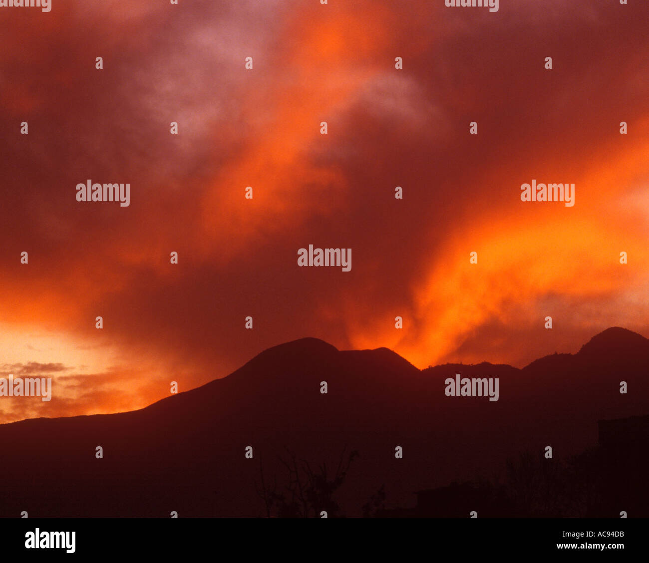 Sunset Himalayas Kathmandu Nepal Stock Photo - Alamy
