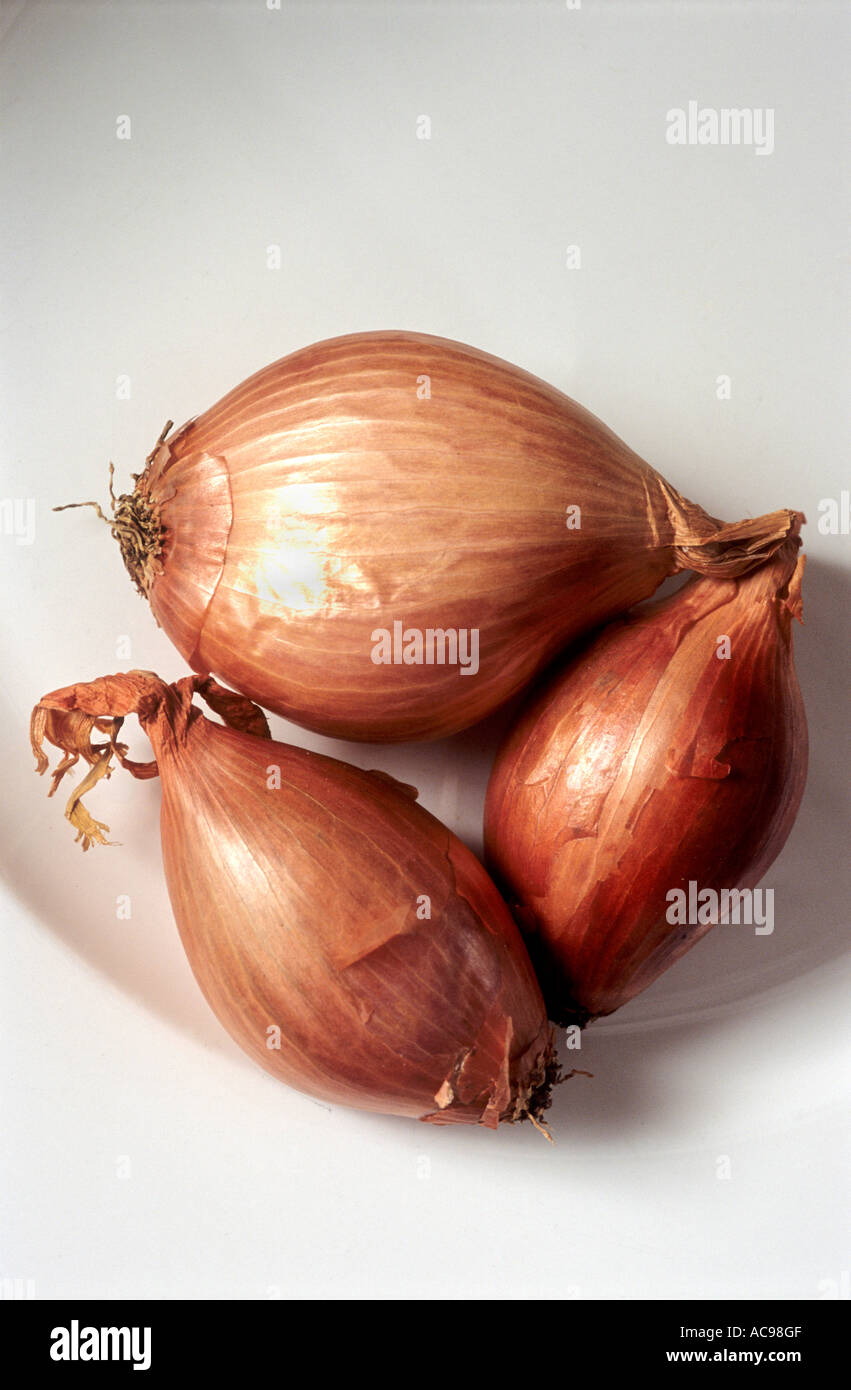 Shallot sets hi-res stock photography and images - Alamy