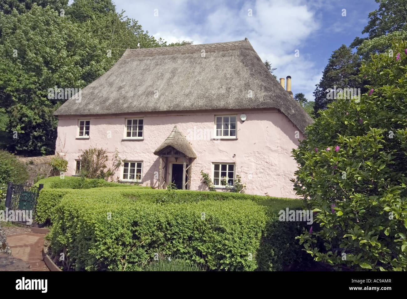 Rose Cottage In Cockington In Devon In England Stock Photo - Alamy