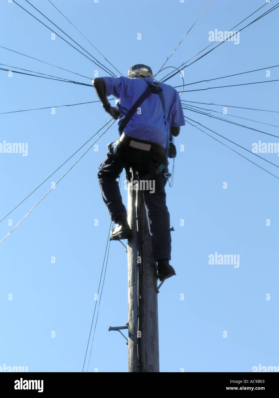 Telephone pole repair hi-res stock photography and images - Alamy