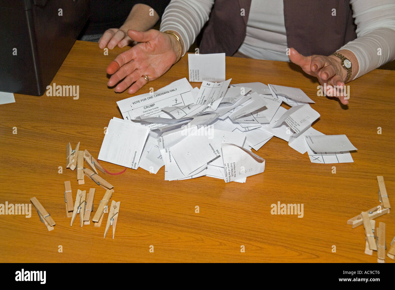 counting voting papers Stock Photo - Alamy