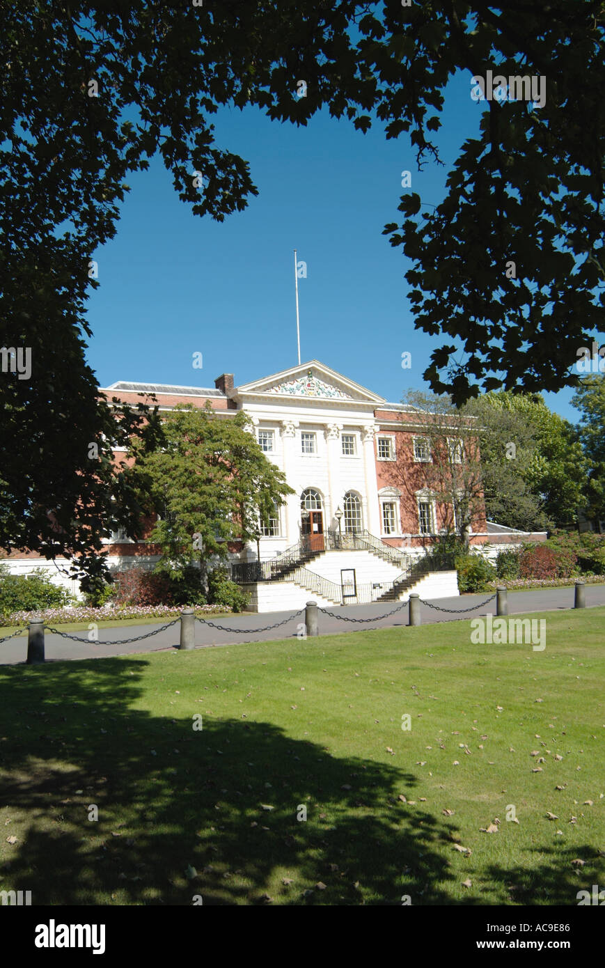 warrington town hall warrington cheshire england Stock Photo - Alamy