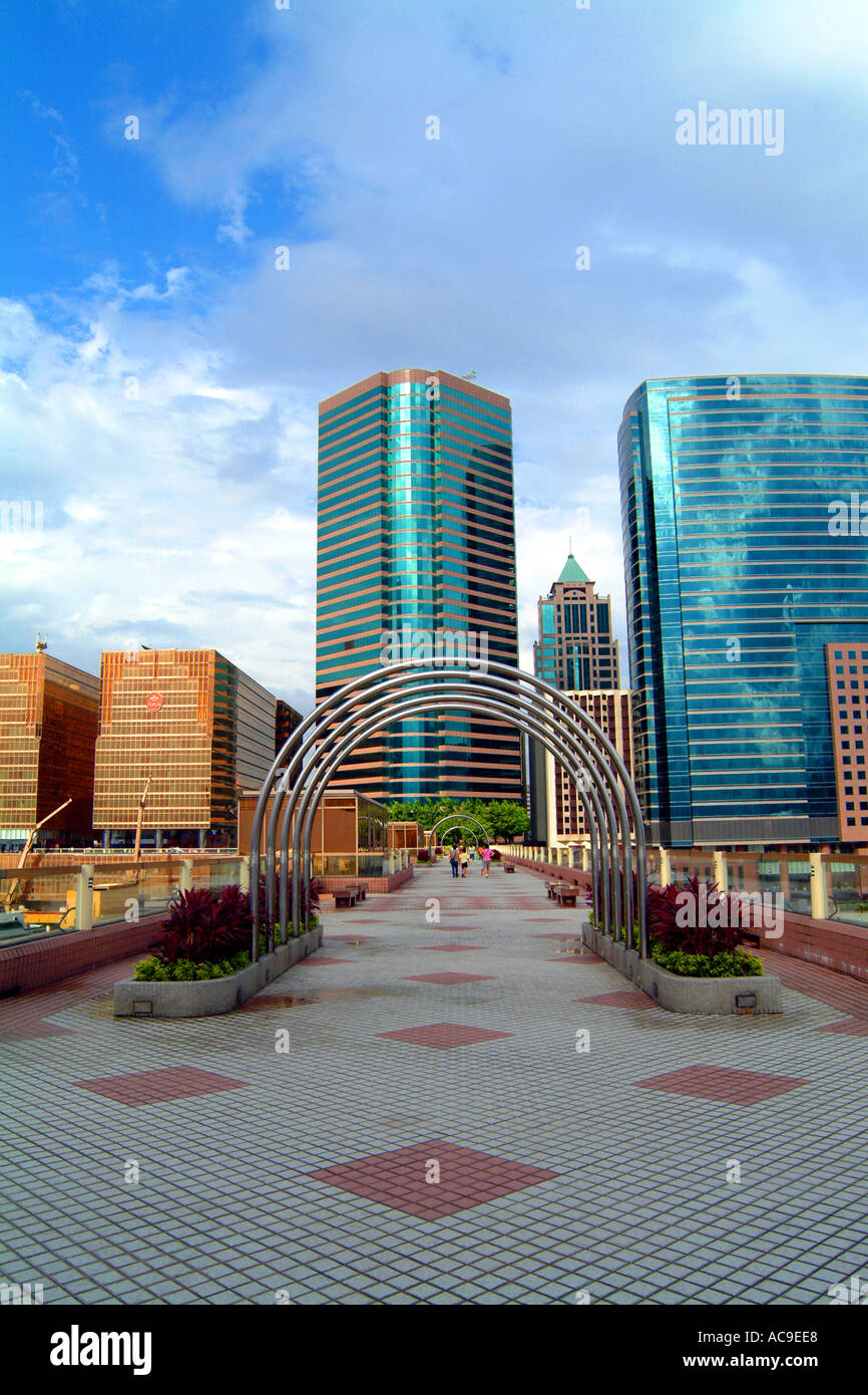 Glass pathway china hi-res stock photography and images - Alamy