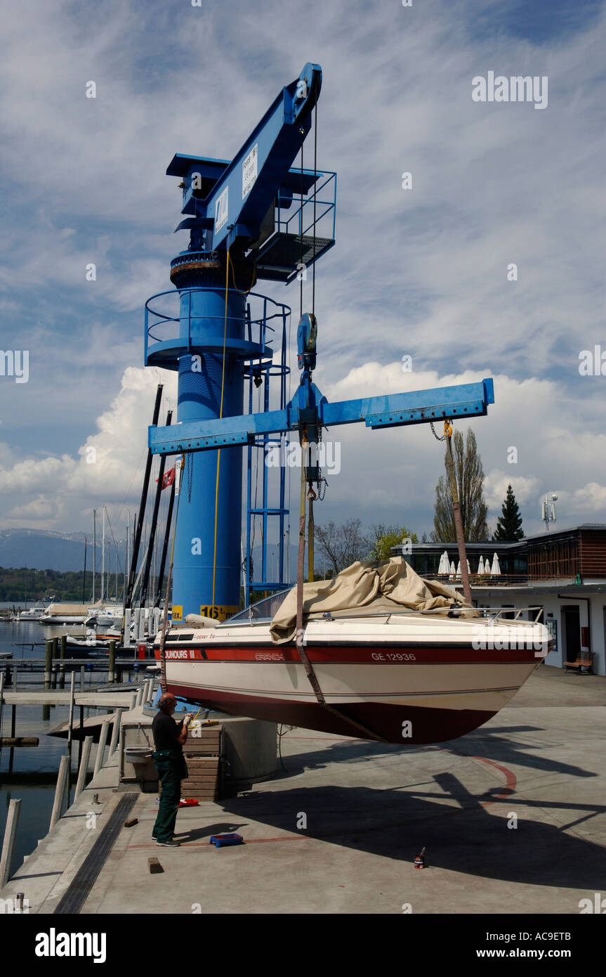 Lakeshore raise raised rig rigged crane dock dry drydock hi-res stock ...