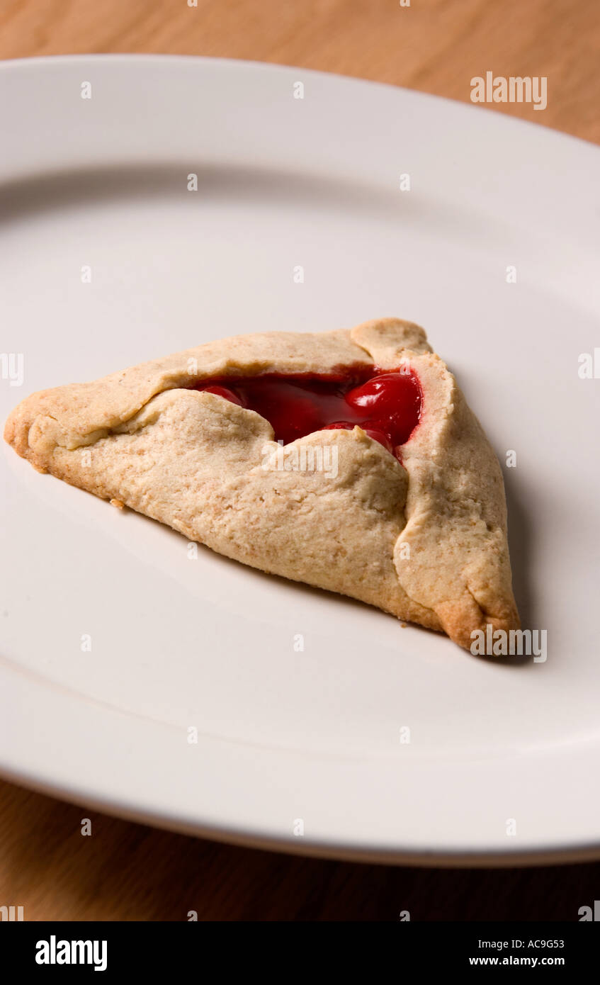 Hamentaschen hi-res stock photography and images - Alamy