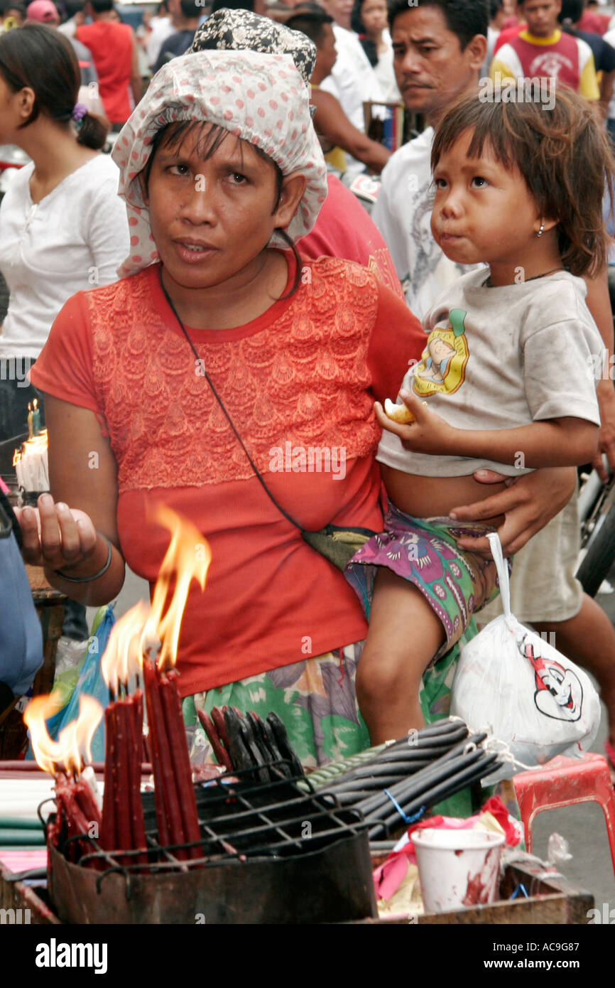 Mother and daughter Manila, Philippines Stock Photo - Alamy