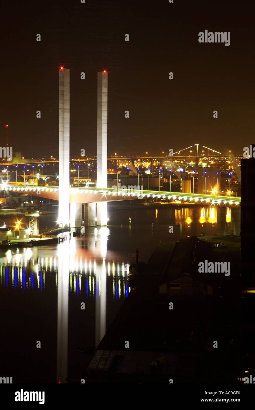 Bolte bridge spans yarra river hi-res stock photography and images - Alamy