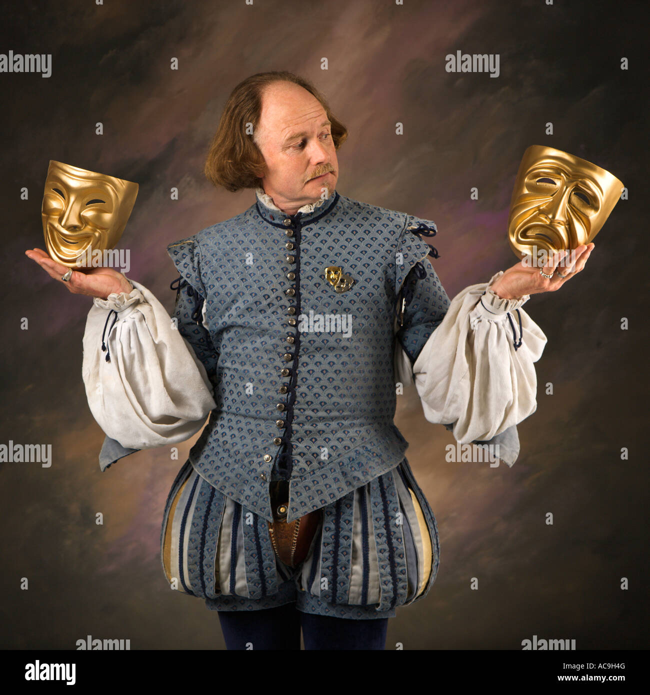 William shakespeare in period clothing hi-res stock photography and ...