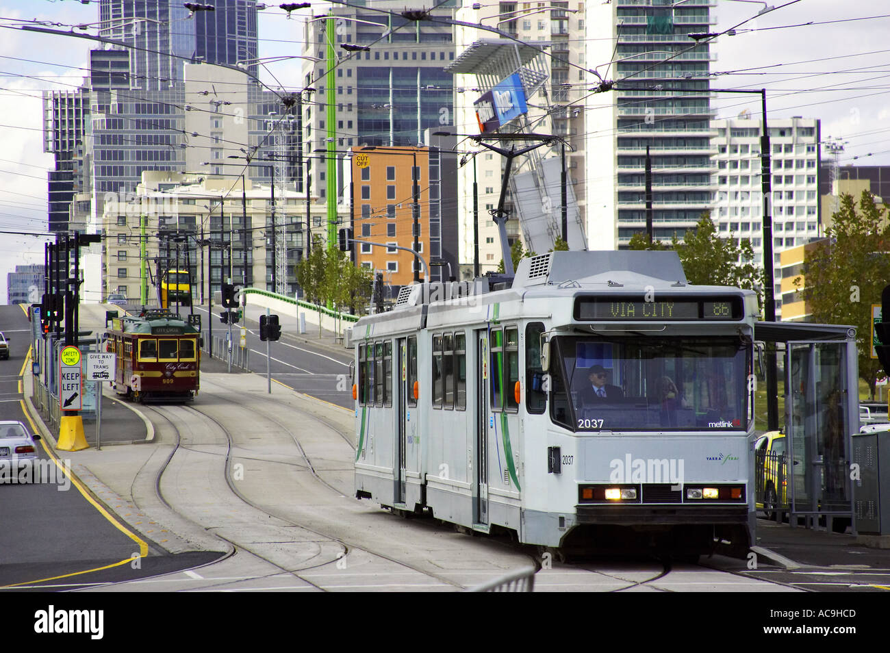 Melbourne tramlines hi-res stock photography and images - Alamy
