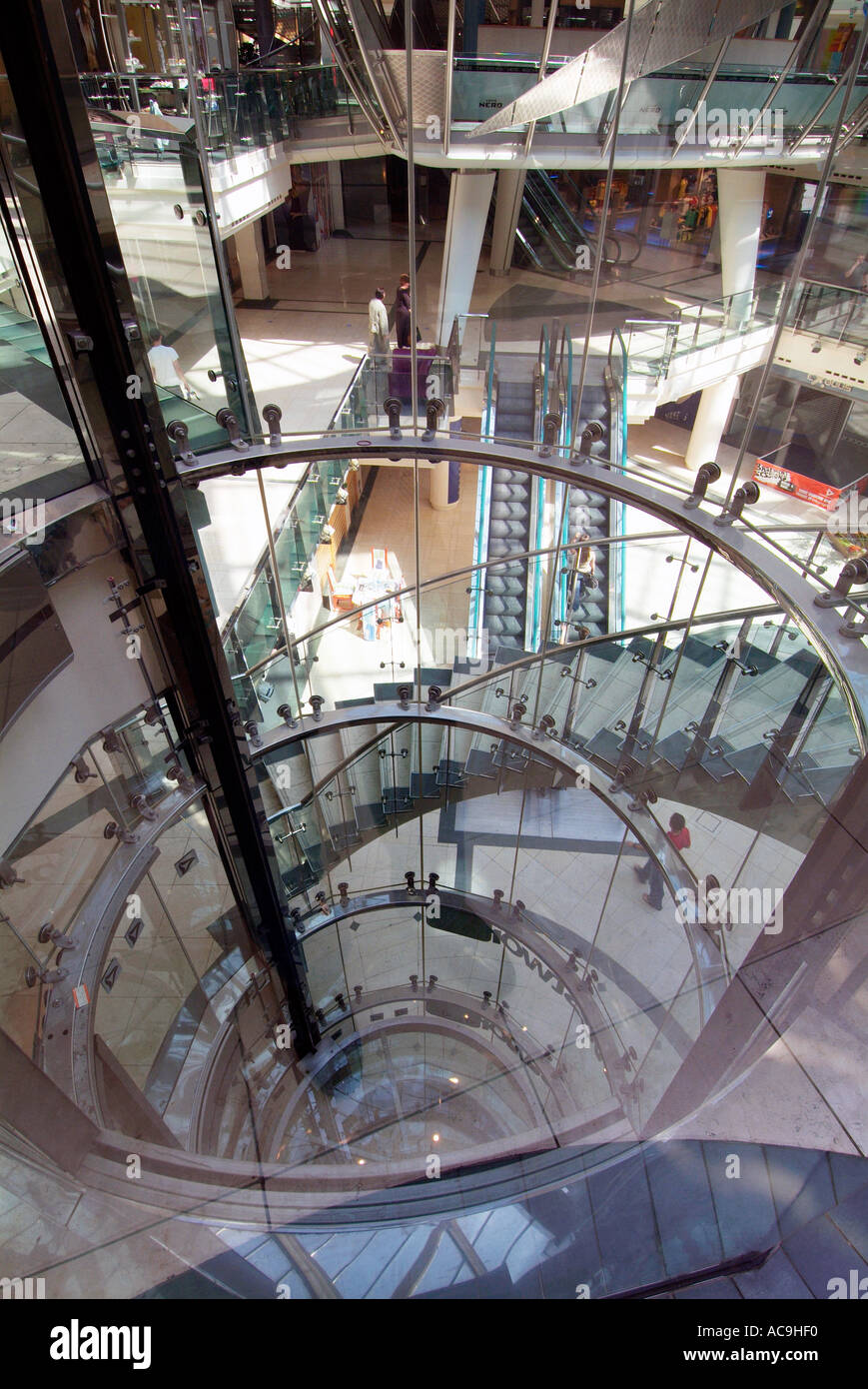 Mod triangle hi-res stock photography and images - Alamy