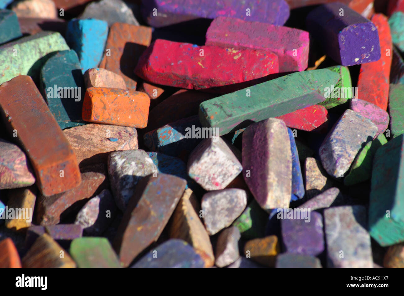 Pile of chalk hi-res stock photography and images - Alamy