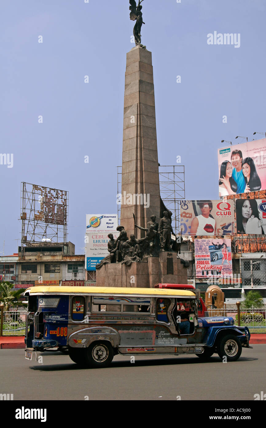 Jeepney and statue at Monumento, Manila, Philippines Stock Photo - Alamy