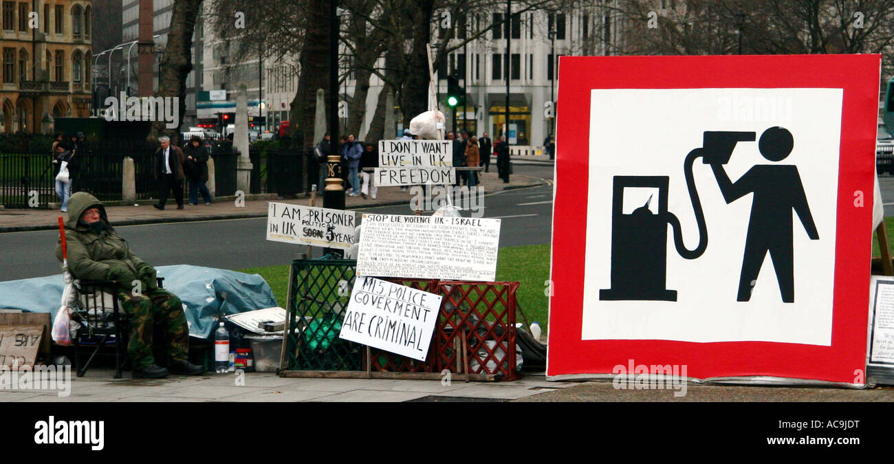 Brian Haw Peace Protest, Parliament Square, London, UK Stock Photo - Alamy