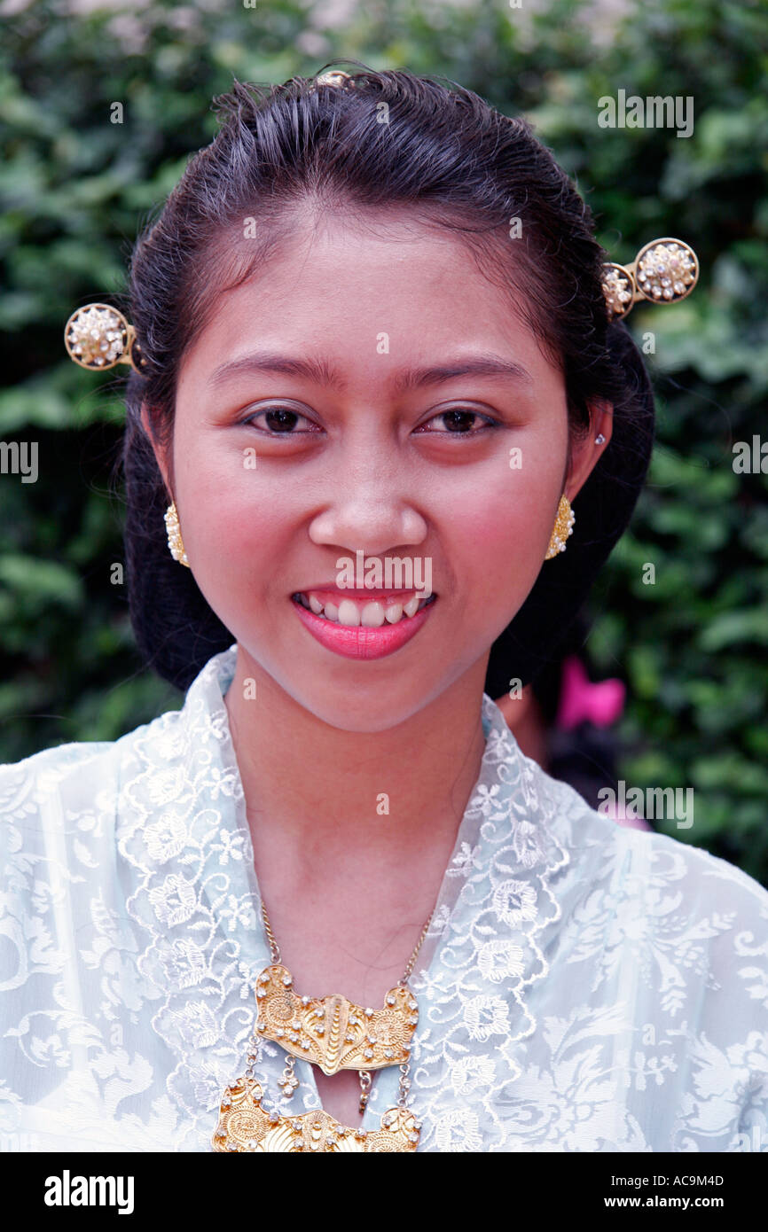 Indonesian girl in Jakarta Stock Photo: 4272204 - Alamy