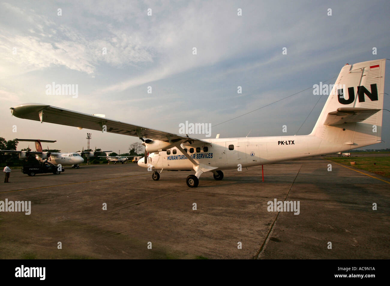 United nations plane hi-res stock photography and images - Alamy