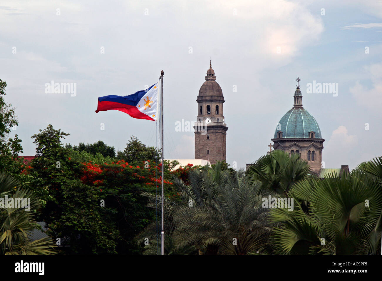 Manila Symbol Skyline High Resolution Stock Photography and Images - Alamy