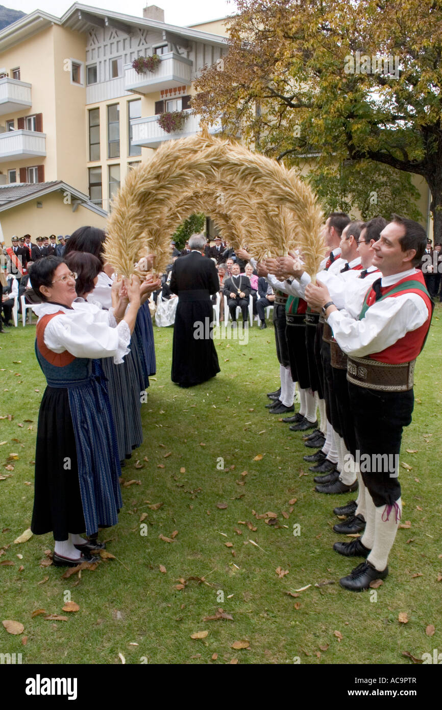 Tyrolean Dance High Resolution Stock Photography and Images - Alamy