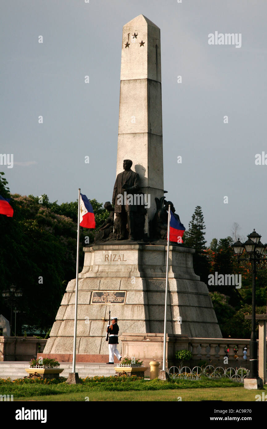 Rizal monument hi-res stock photography and images - Alamy