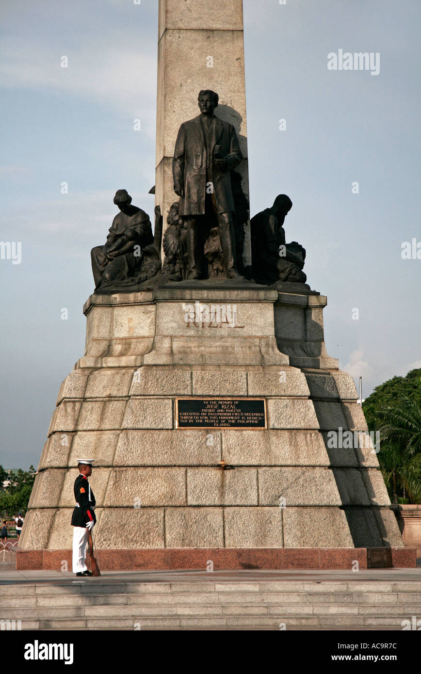 Rizal Monument Manila Stock Photo - Alamy