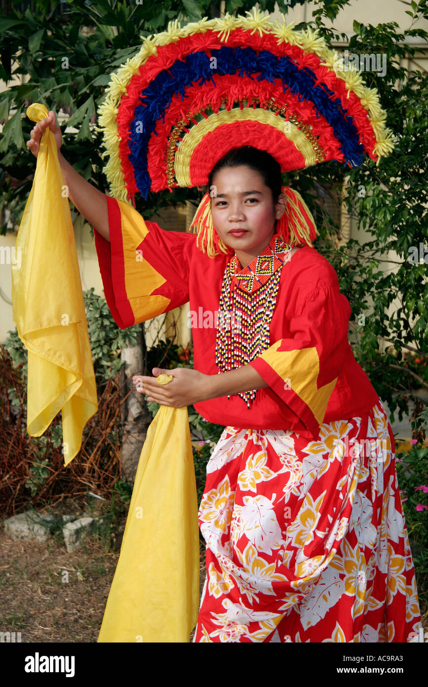 Philippines the mindanao traditional dance hi-res stock photography and ...