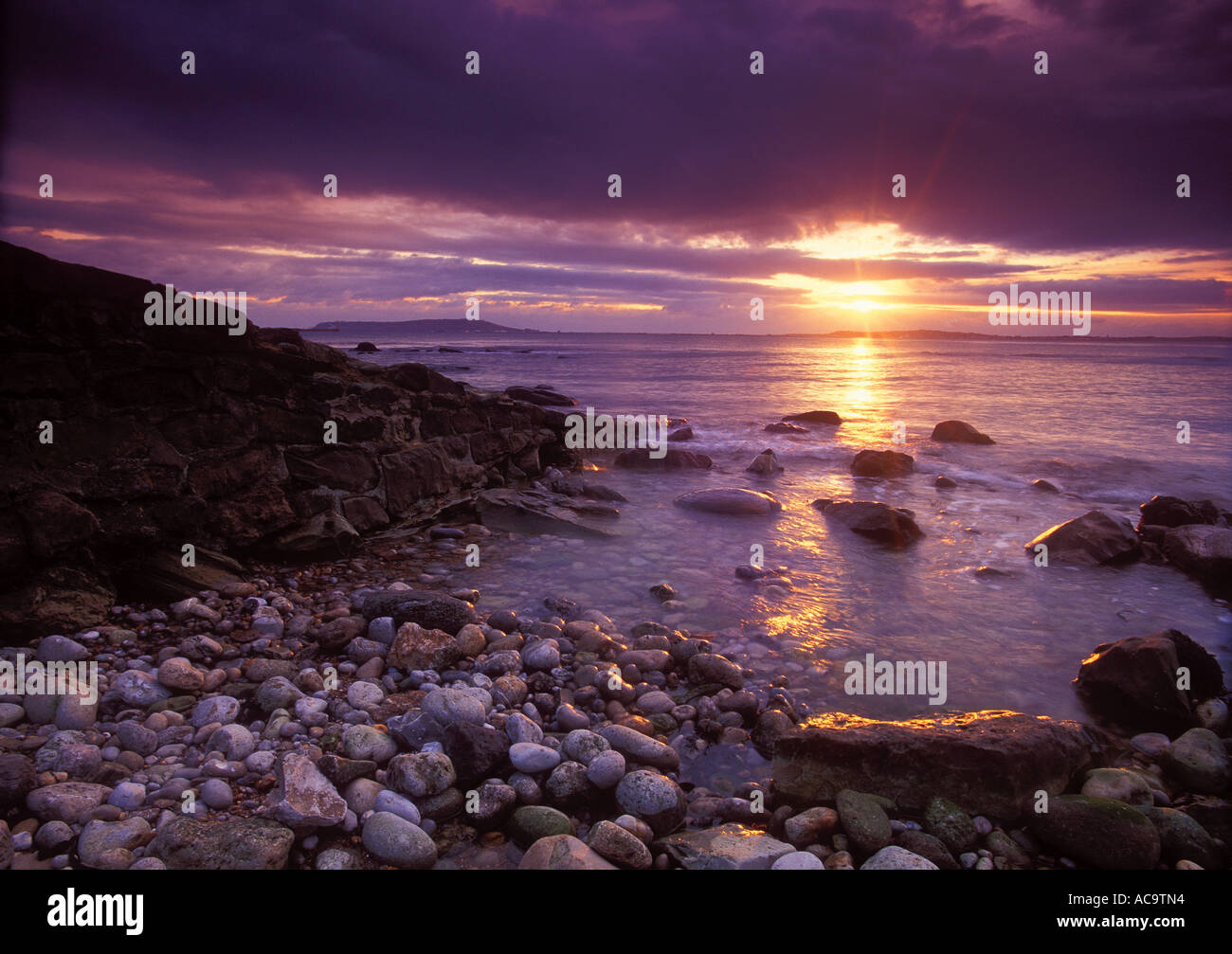 Osmington hi-res stock photography and images - Alamy