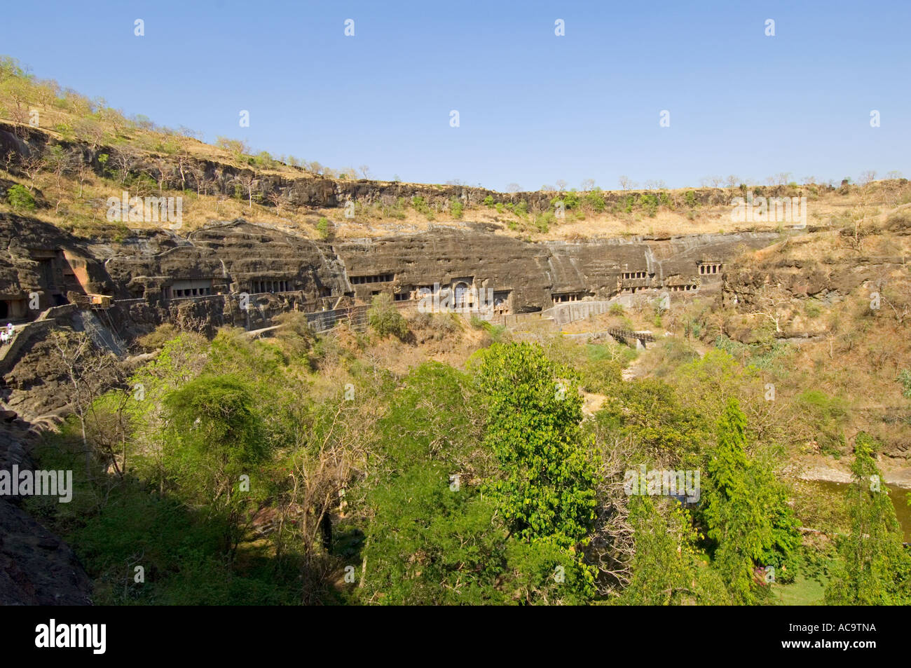 30 buddhist caves hi-res stock photography and images - Alamy