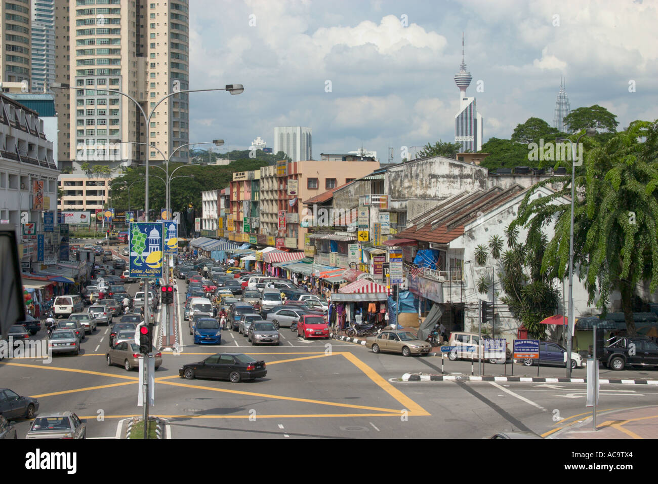 Kuala lumpur malaysia bustle hi-res stock photography and images - Alamy