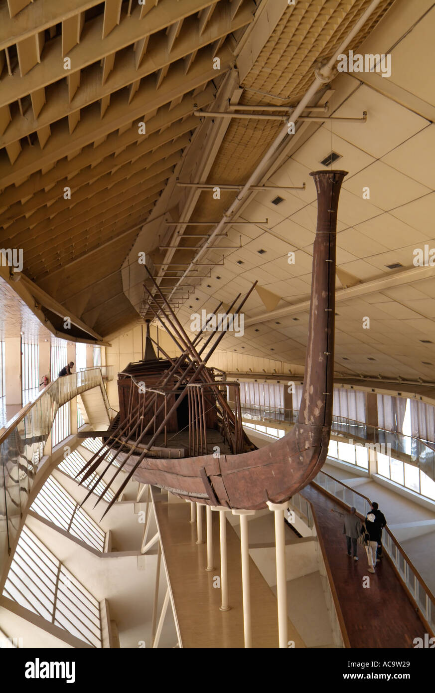 Khufu boat hi-res stock photography and images - Alamy