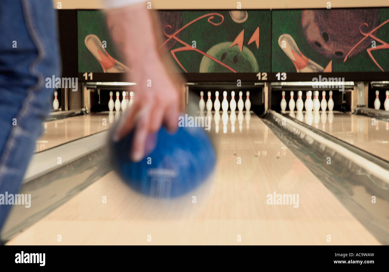 Pitch for bowling hi-res stock photography and images - Alamy