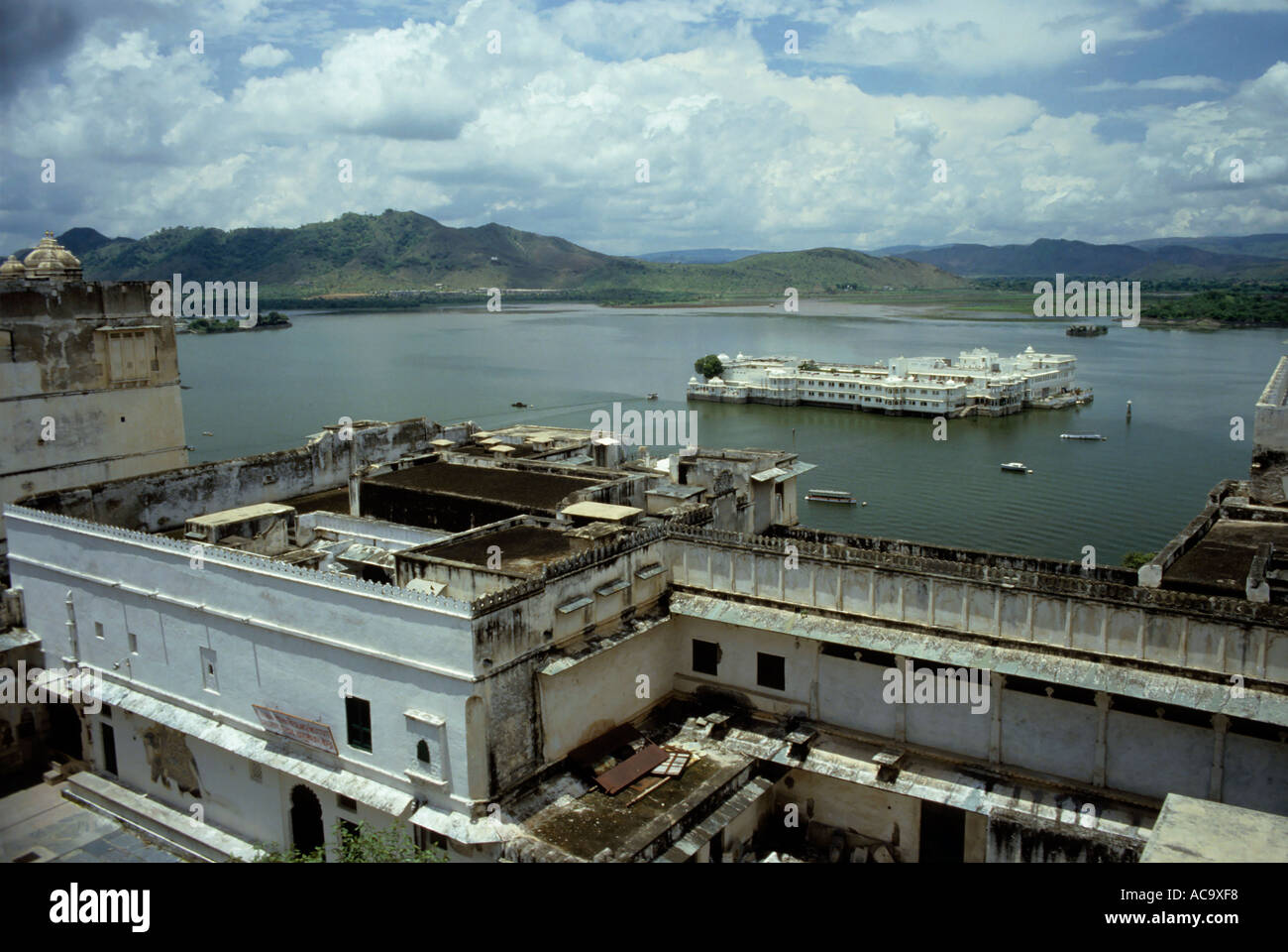 India Rajasthan Udaipur The Lake Palace From The City Stock Photo - Alamy