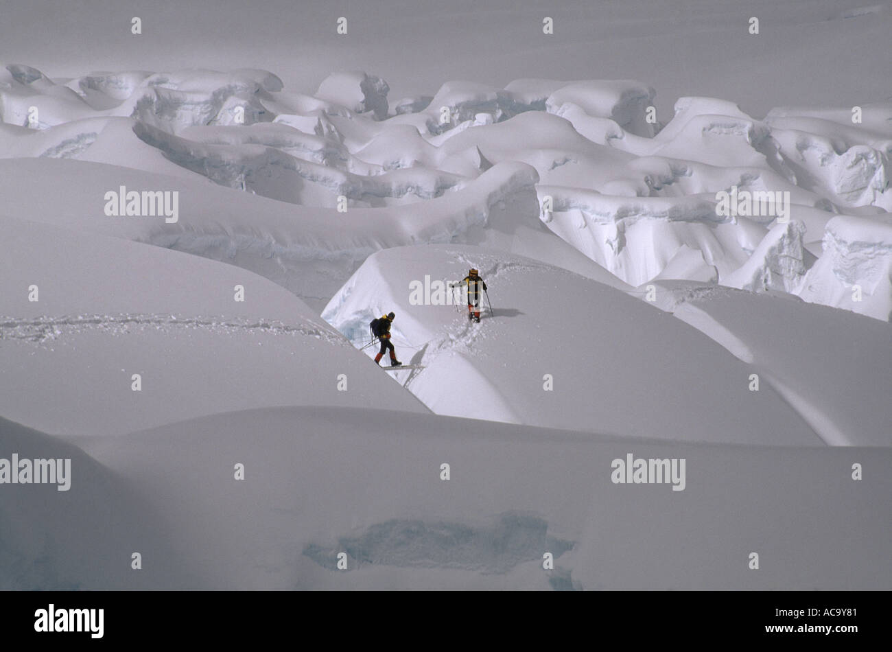 Everest two climbing ladder hi-res stock photography and images - Alamy