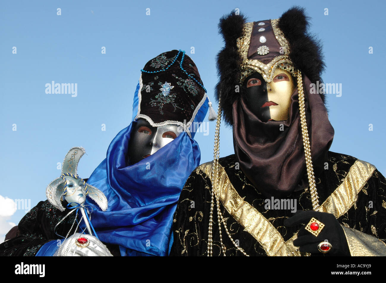 Venice music mask hi-res stock photography and images - Alamy