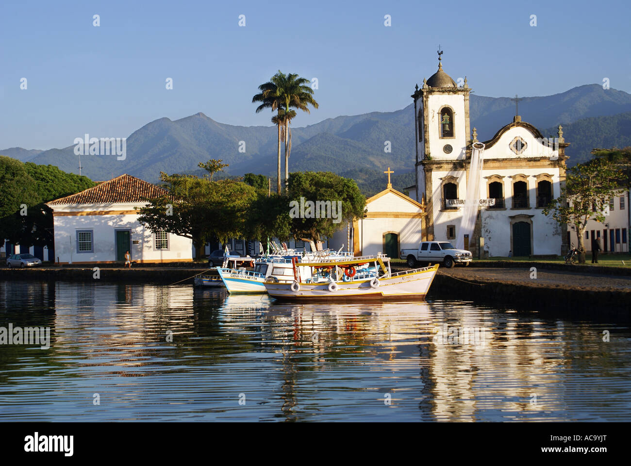 Santa Rita church, Paraty, Brazil Stock Photo - Alamy