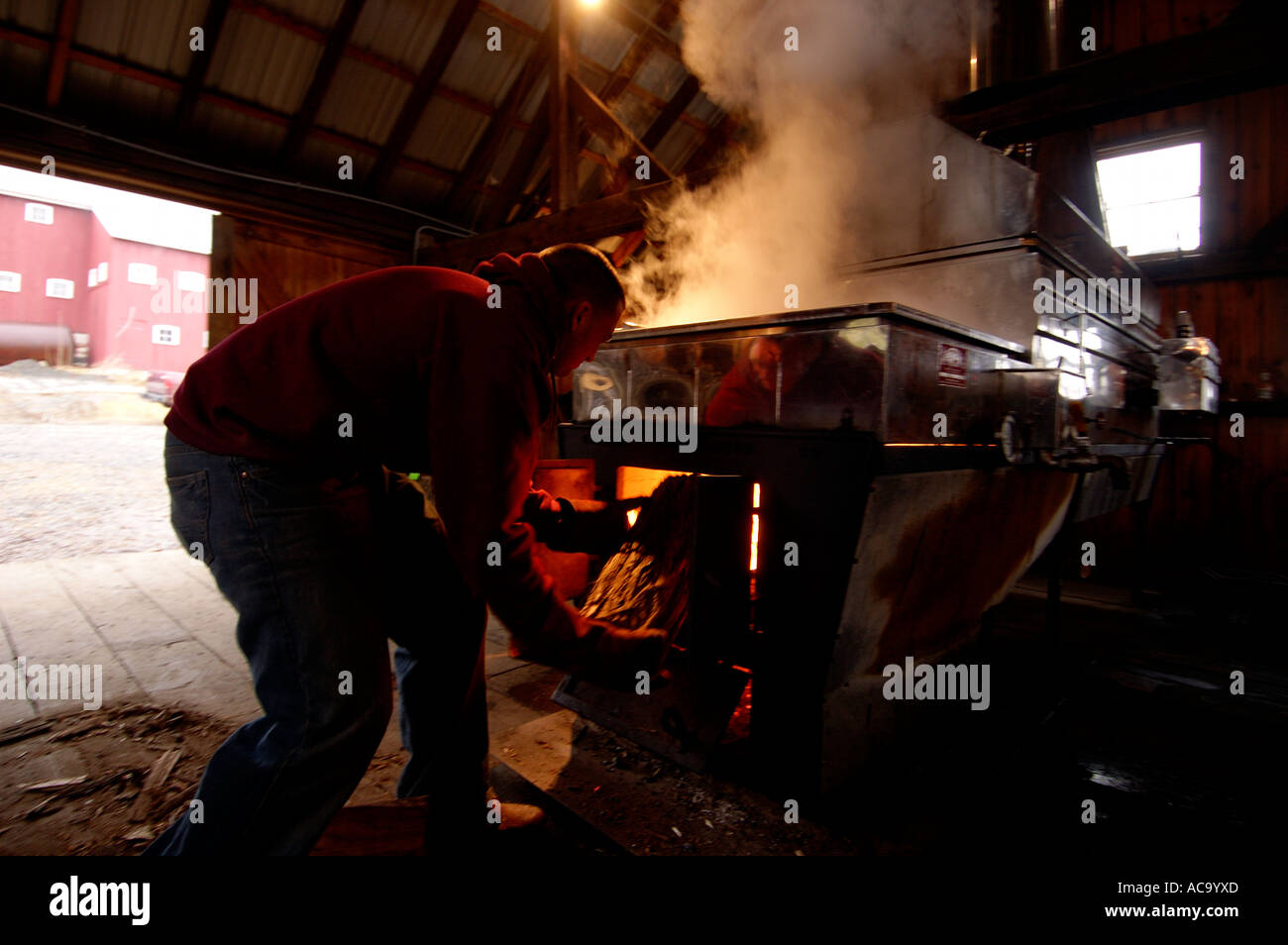 Maple syrup smoke house hi-res stock photography and images - Alamy