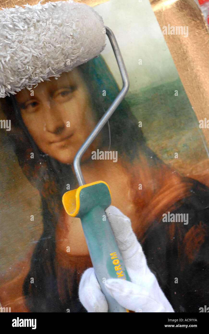 The mona lisa hi-res stock photography and images - Alamy