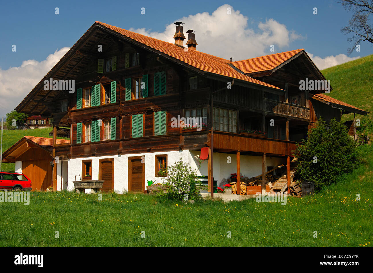 Simmental farm house, Daerstetten, Simmental, Switzerland Stock Photo ...
