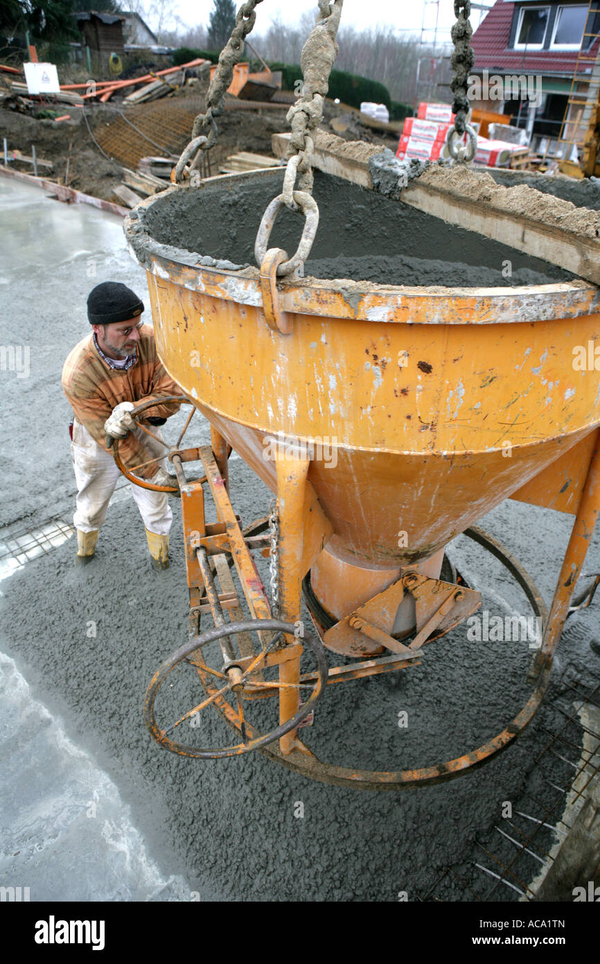 Concrete works on a construction site, Essen, North Rhine-Westphalia ...