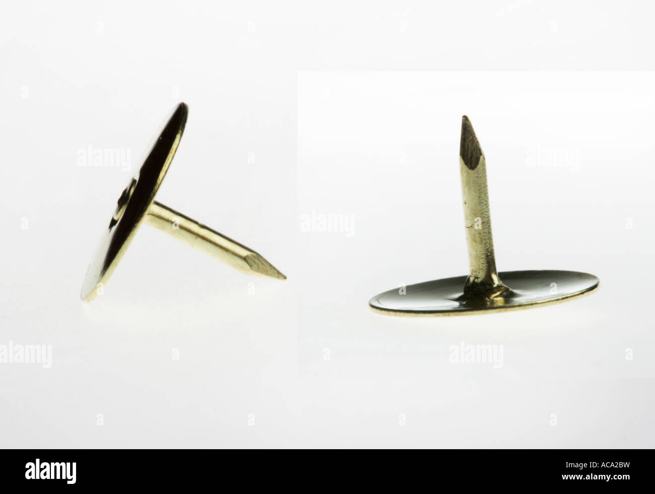 Office tacks hi-res stock photography and images - Alamy