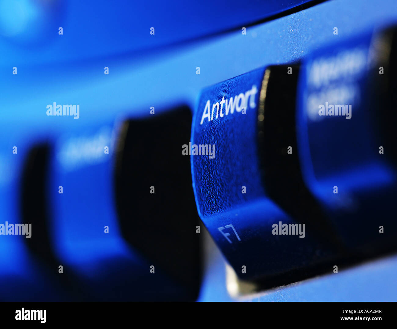 Computer keyboard, function key, answering an e-mail Stock Photo - Alamy